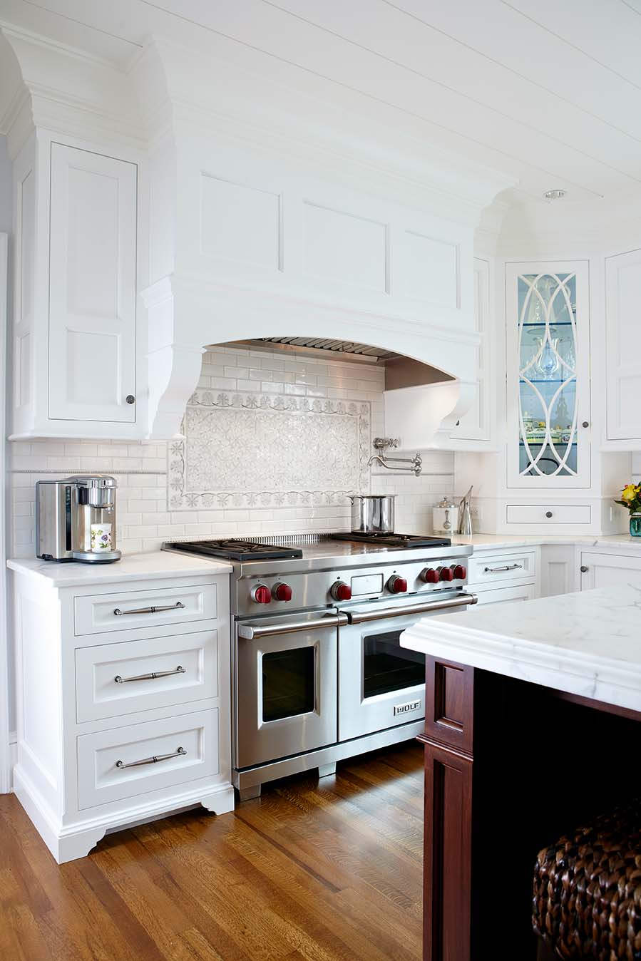 Elegant Custom Kitchen on Vitti Street New Canaan Connecticut - Kountry ...